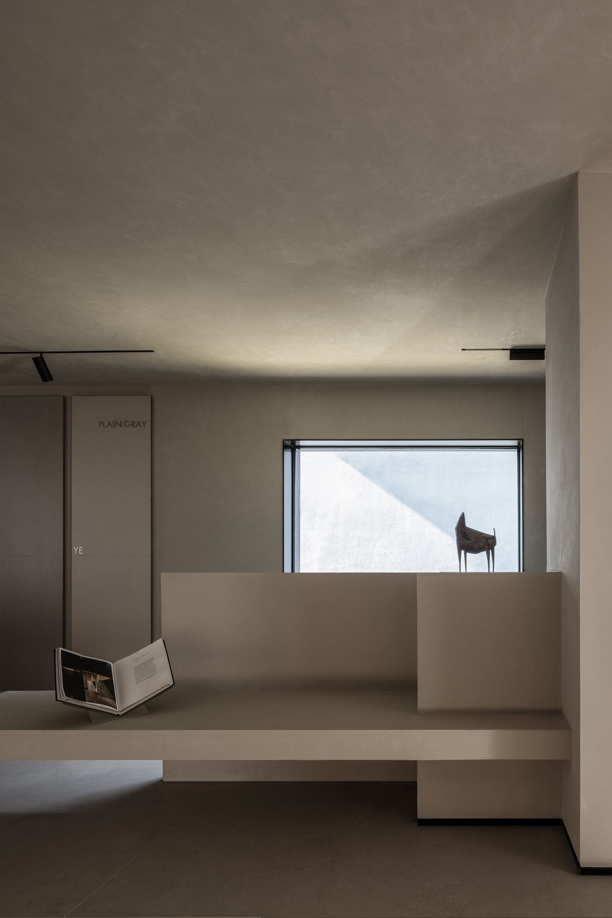 YinjiSpace - O.D.A. x E T Textured Tile Foshan Showroom